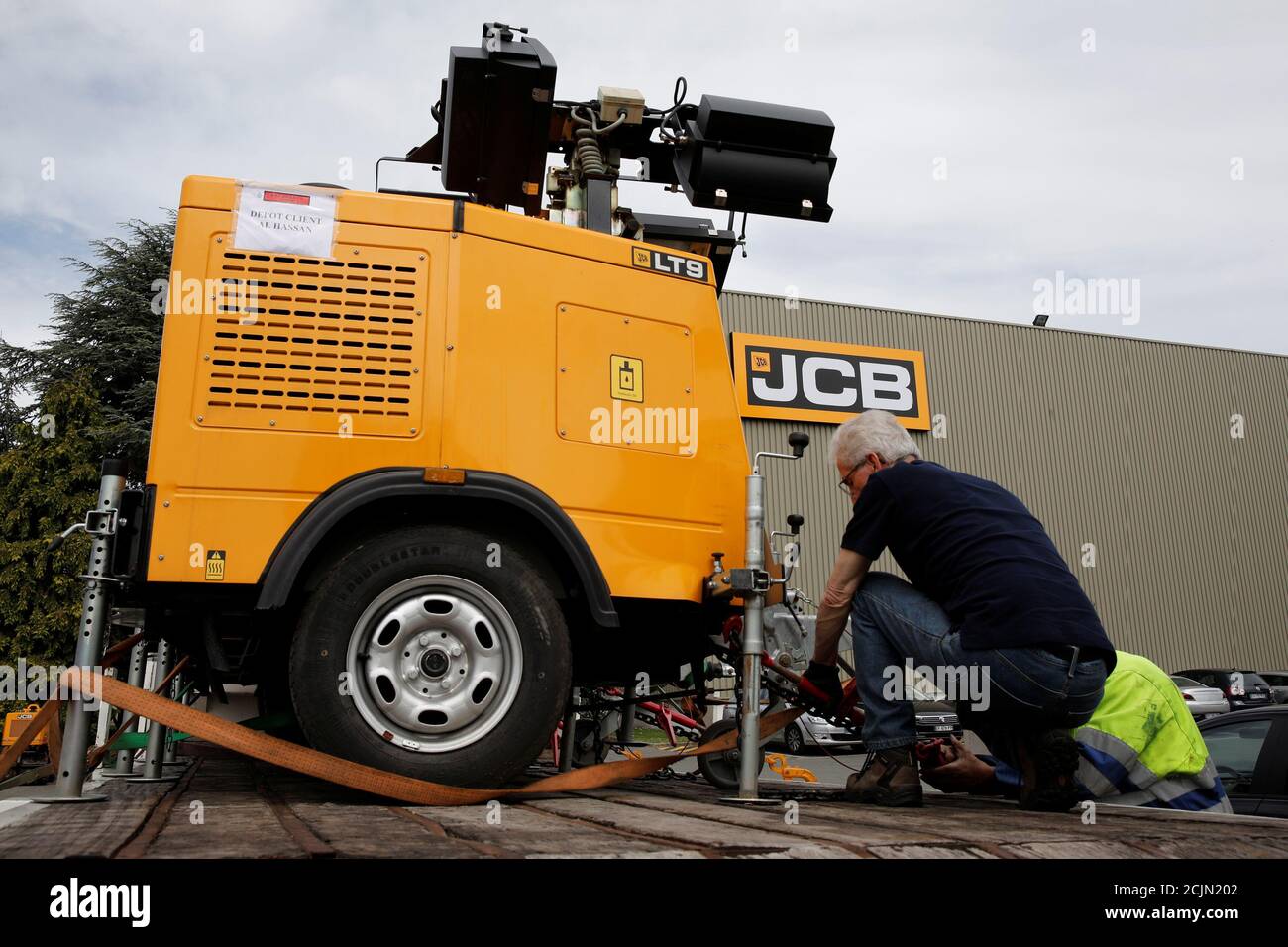 Jc bamford excavators hi-res stock photography and images - Alamy