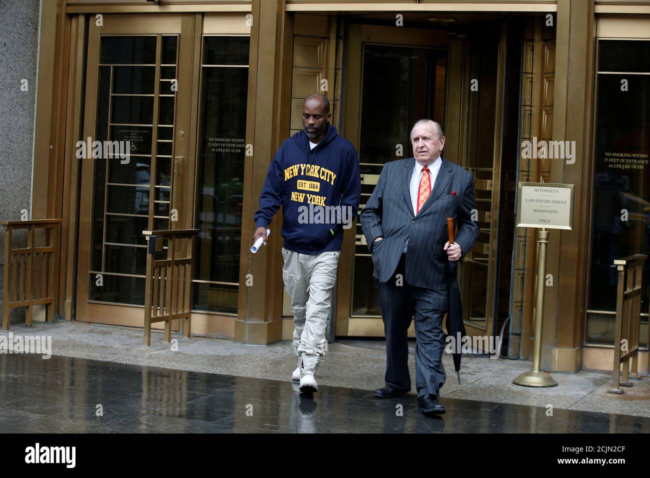 Dmx rapper earl simmons hi-res stock photography and images - Alamy