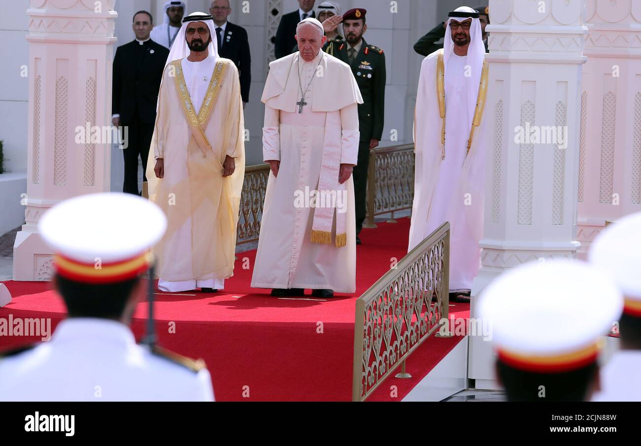 The palace of abu dhabi ruler hi-res stock photography and images - Alamy