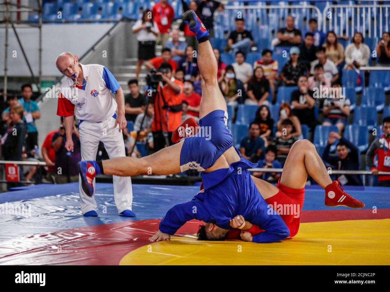 Weng weng philippines hi-res stock photography and images - Alamy