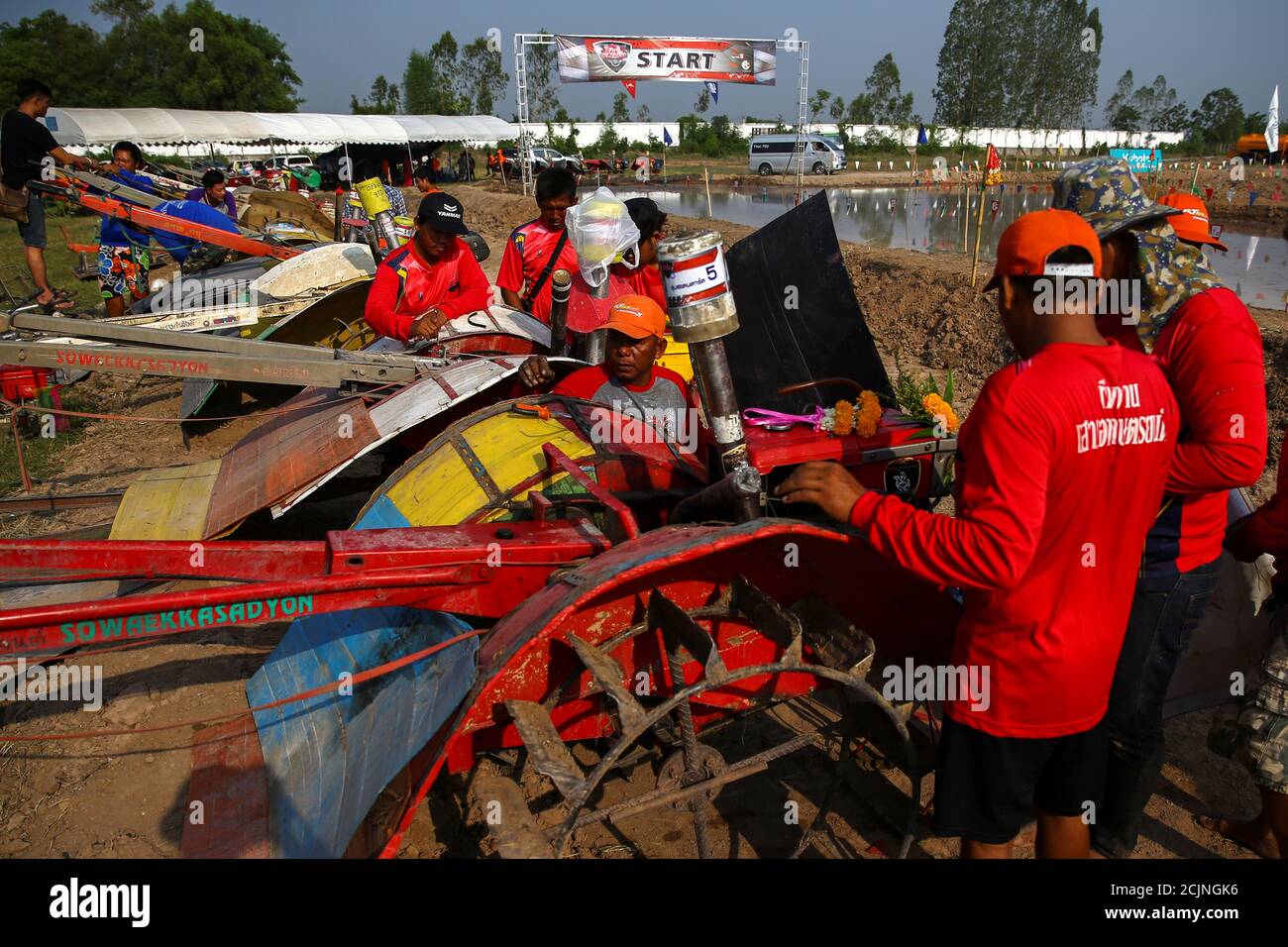 Modified engines hi-res stock photography and images - Alamy