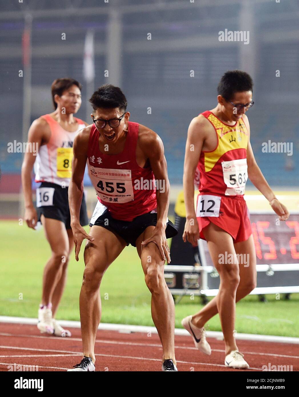 Shaoxing, China's Zhejiang Province. 15th Sep, 2020. Liang Qi (C) of ...