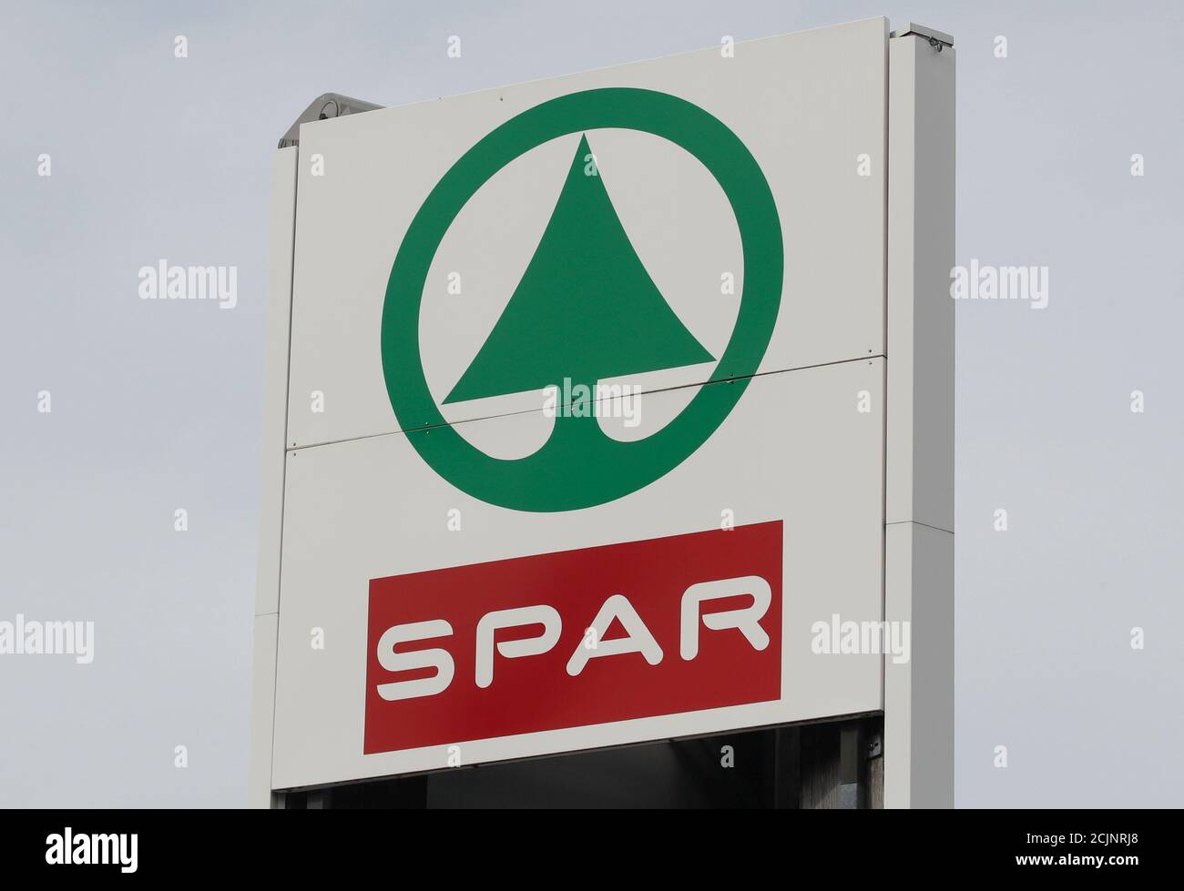 Spar logo hi-res stock photography and images - Alamy