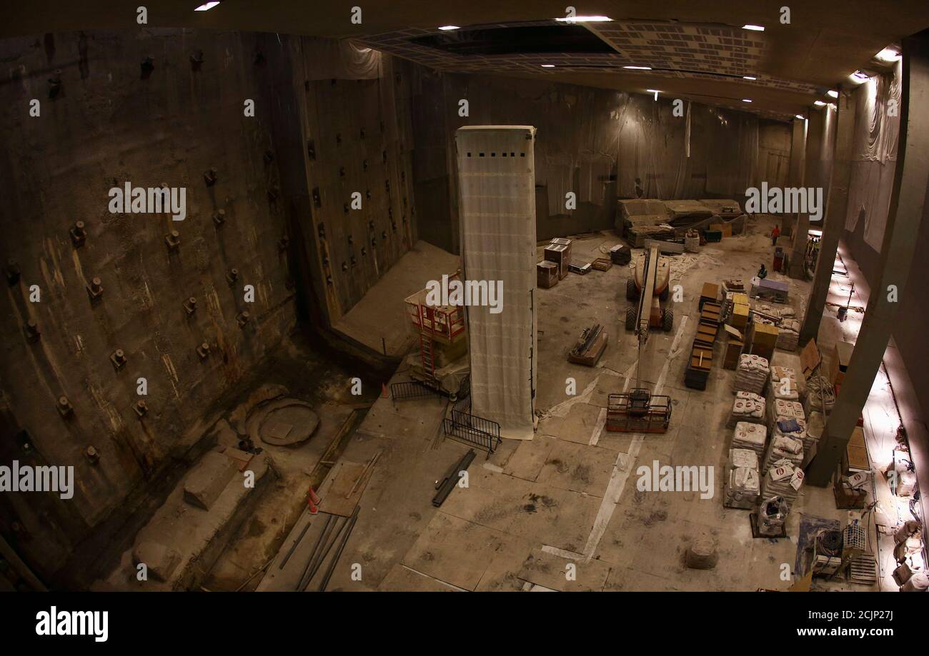 Slurry wall construction hi-res stock photography and images - Alamy