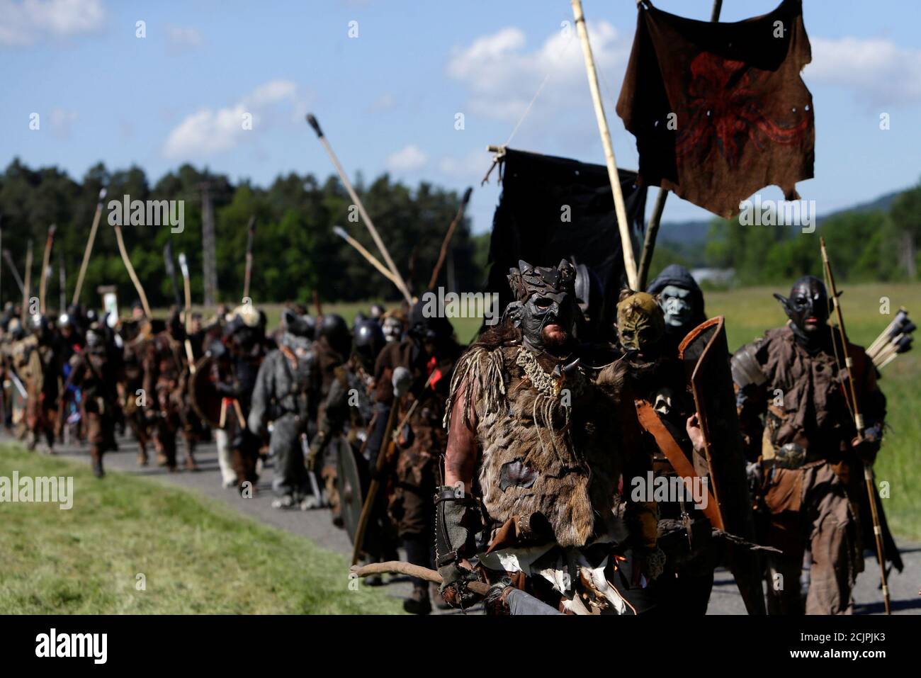 Orcs and elves hi-res stock photography and images - Alamy