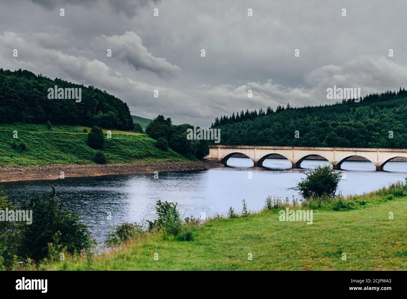 Ladybower Reservoir in Peak District National Park Stock Photo - Alamy