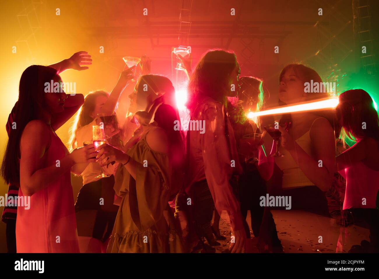 Girls club dance alcohol hi-res stock photography and images - Alamy