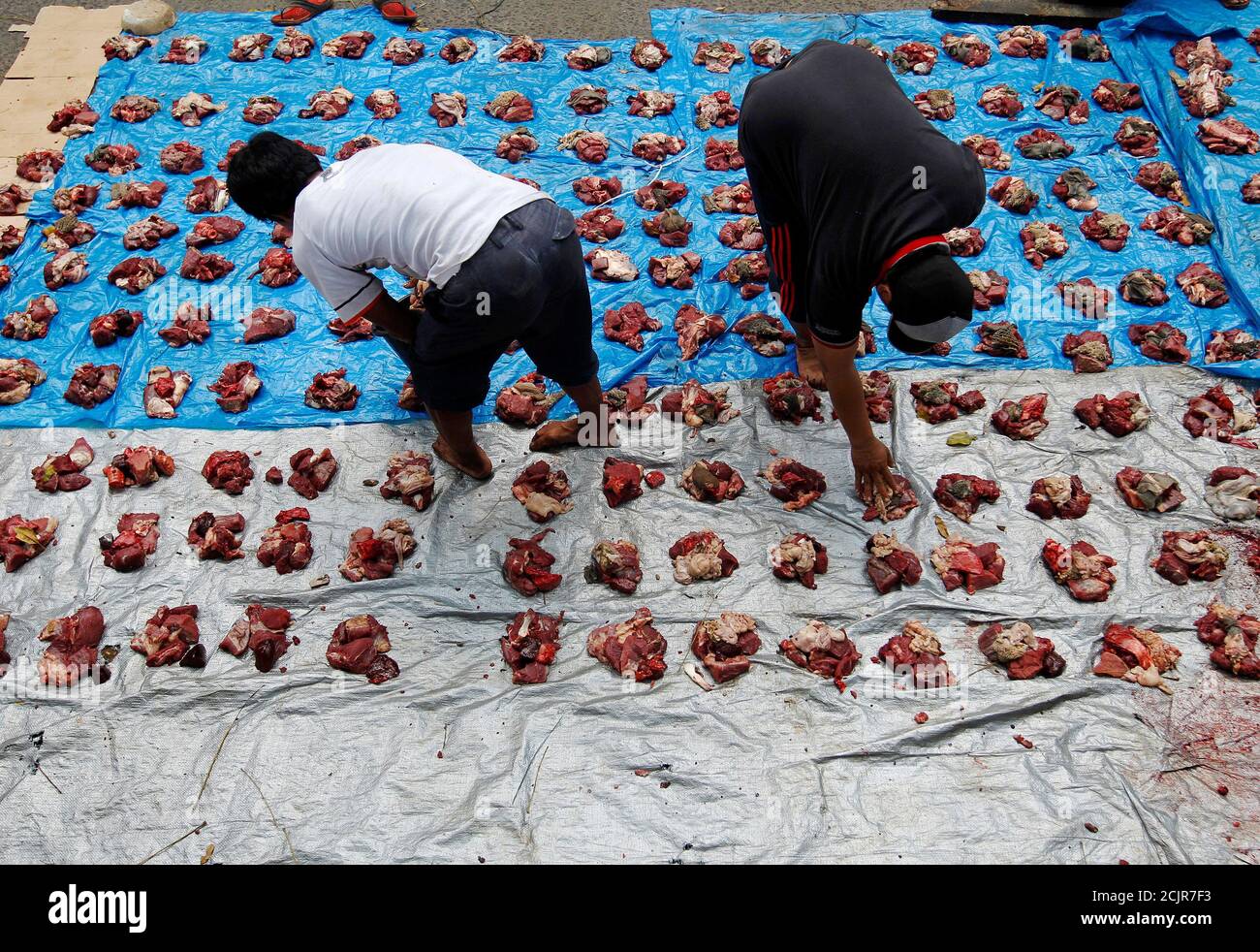Slaughtered goat hi-res stock photography and images - Alamy