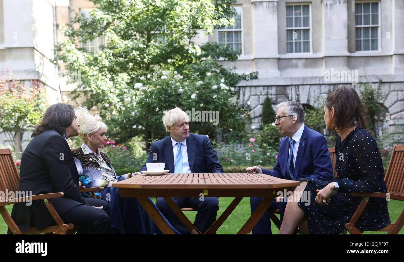 Scott Mitchell Actor High Resolution Stock Photography and Images - Alamy