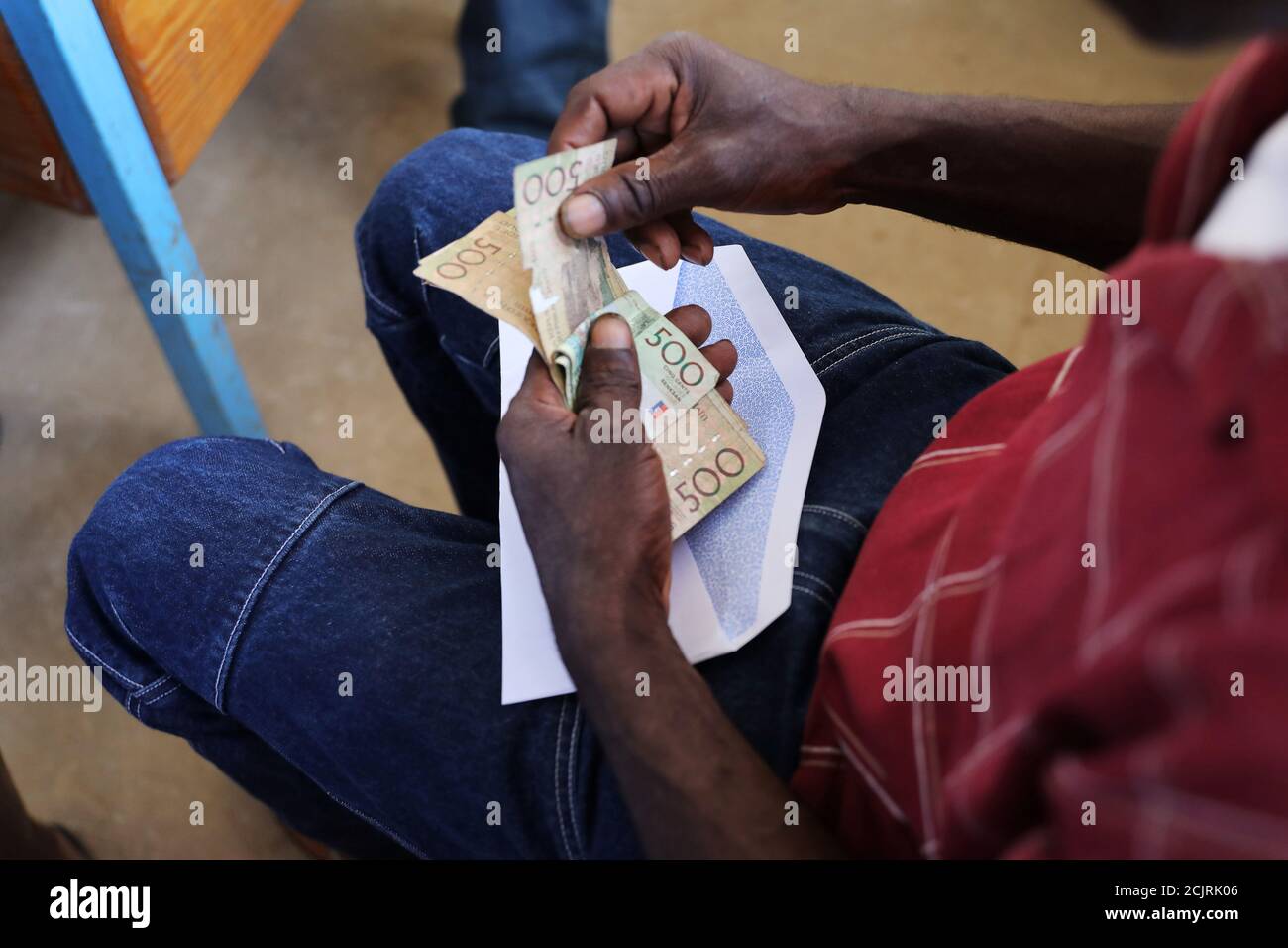 Haitian gourde hi-res stock photography and images - Alamy