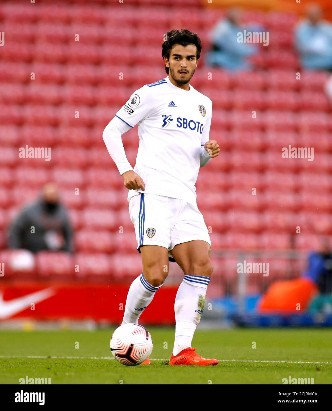 Leeds United's Pascal Struijk during the Premier League match at ...