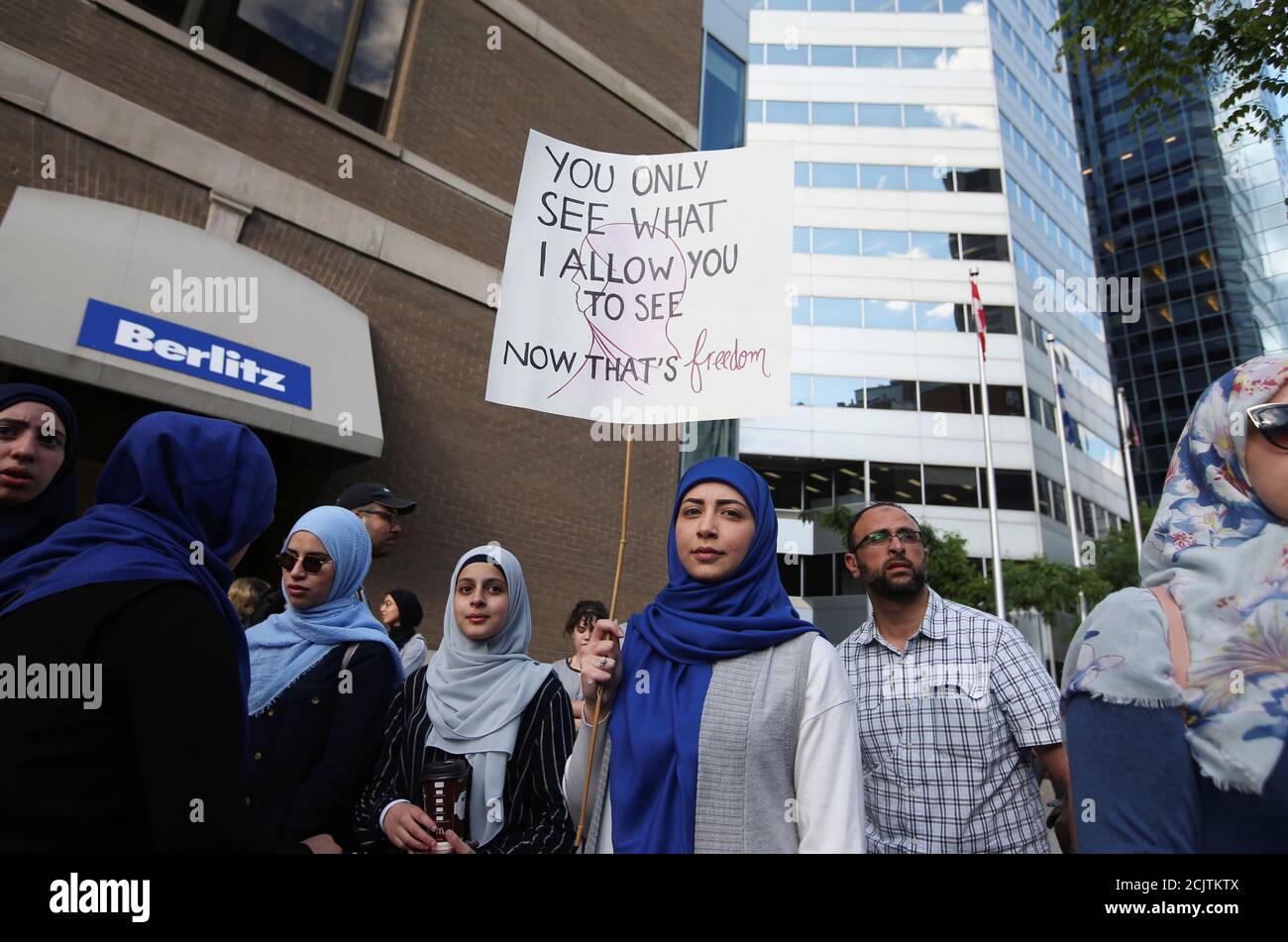 Muslim montreal hi-res stock photography and images - Alamy