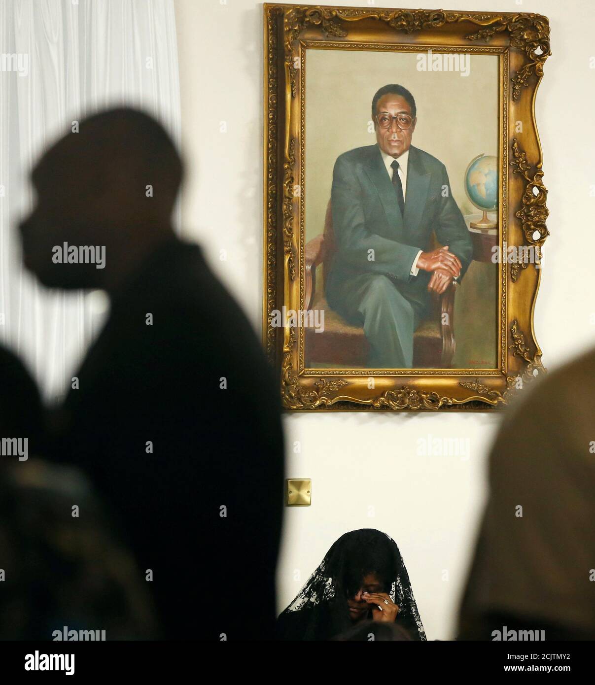 Robert mugabe portrait hi-res stock photography and images - Alamy