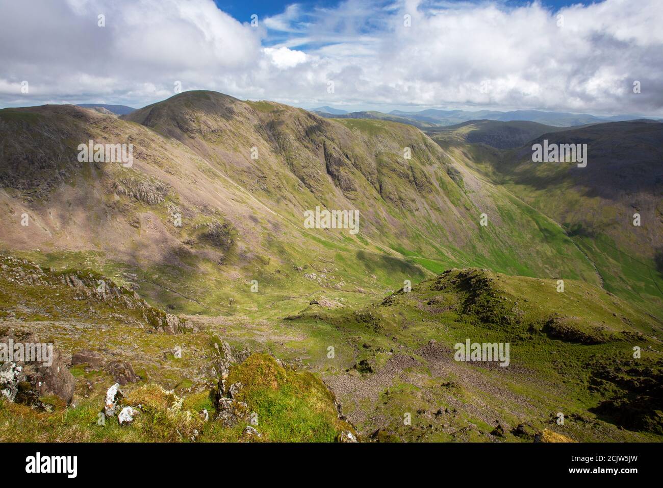 Looking at the pillar hi-res stock photography and images - Alamy