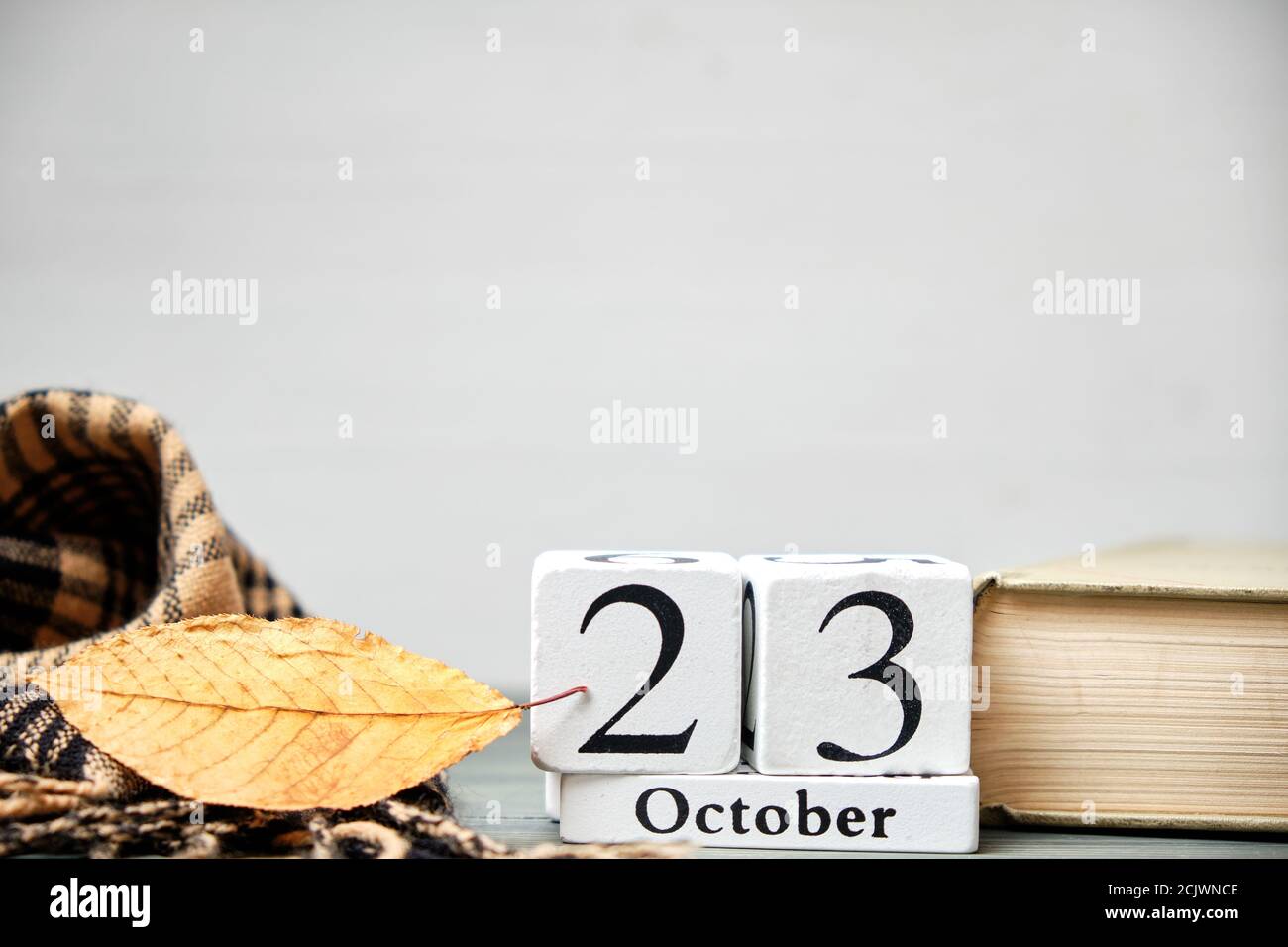 Twenty third october hi-res stock photography and images - Alamy