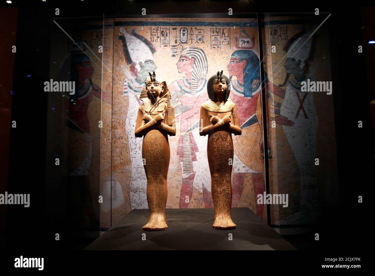 Shabti tutankhamun hi-res stock photography and images - Alamy