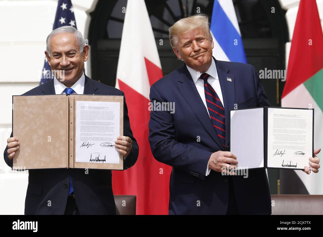 International accords hi-res stock photography and images - Alamy
