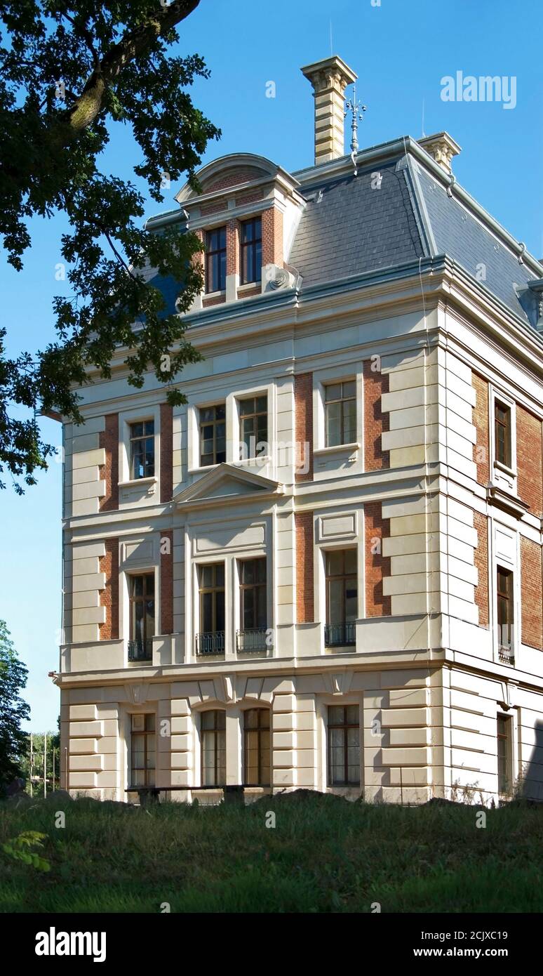 Pless castle hi-res stock photography and images - Alamy