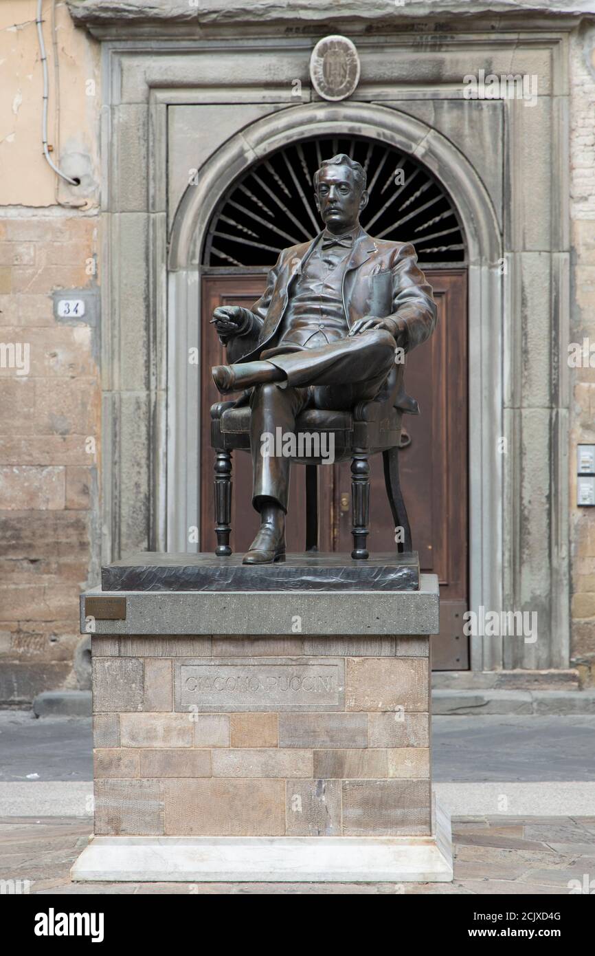 Puccini Statue in the Piazza della Cittadella ,Lucca, Tuscany, Italy ...