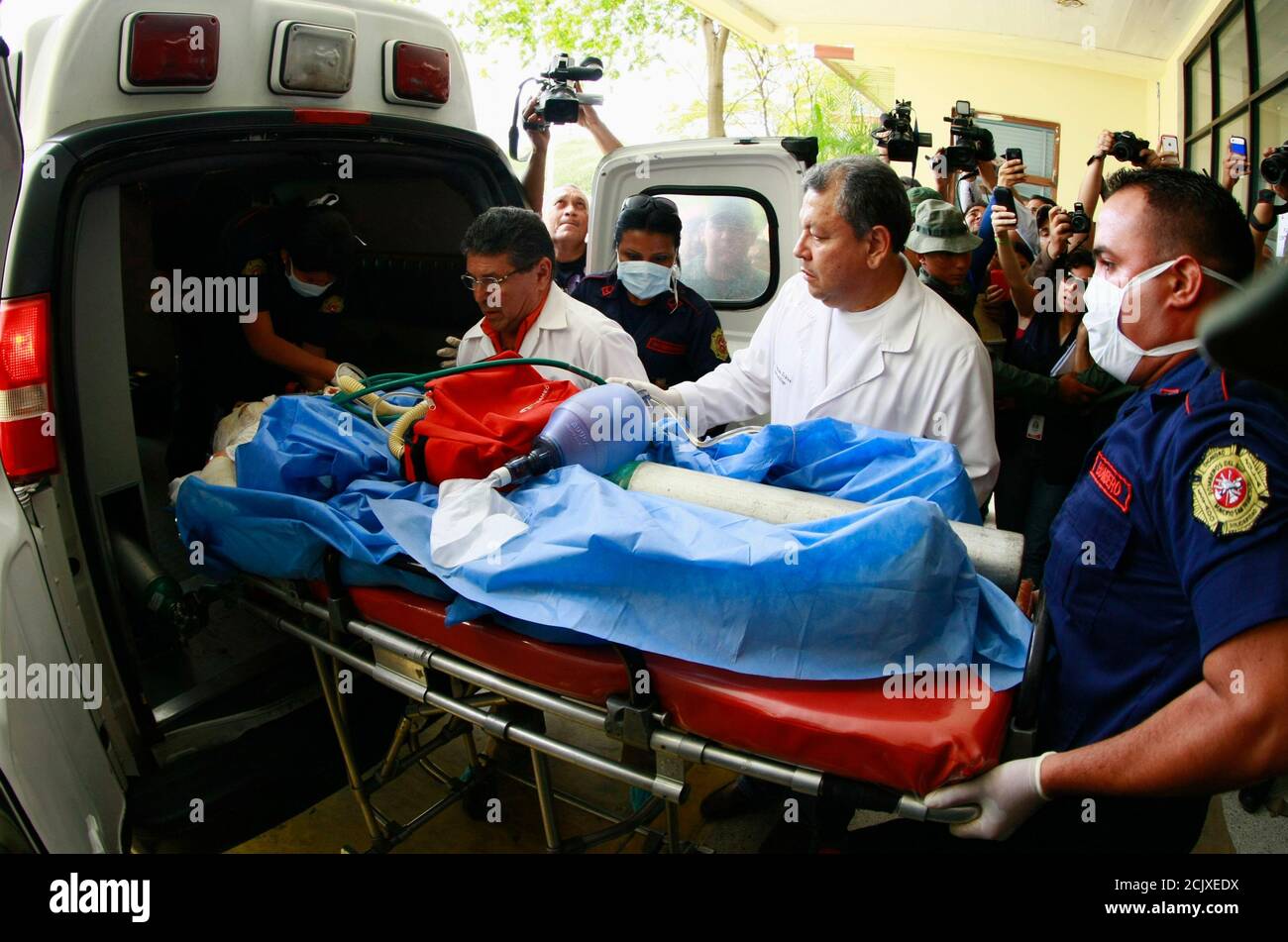 Oil disaster victim hi-res stock photography and images - Alamy