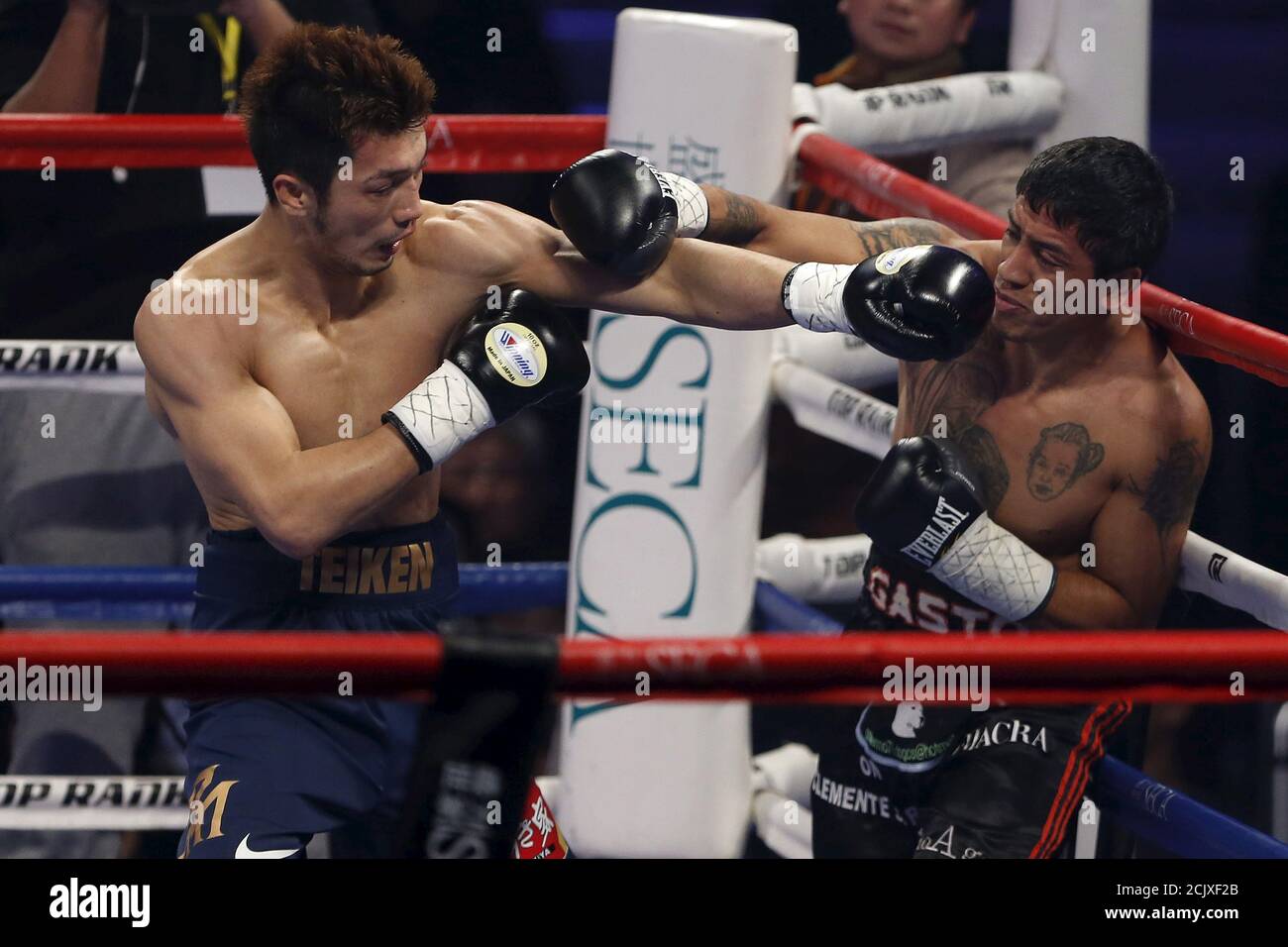 Boxers china hi-res stock photography and images - Alamy