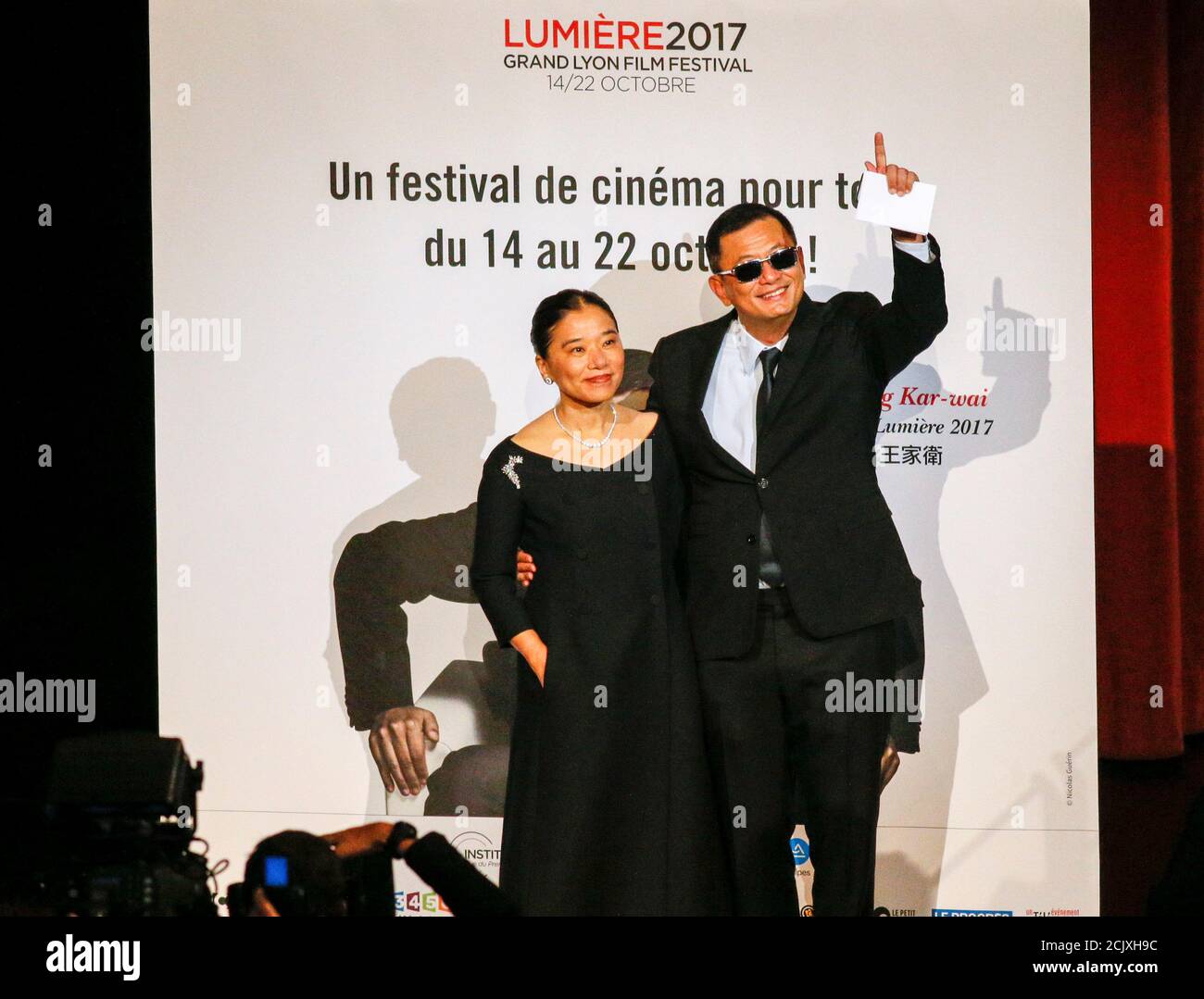 Wong kar wai and his wife hi-res stock photography and images - Alamy