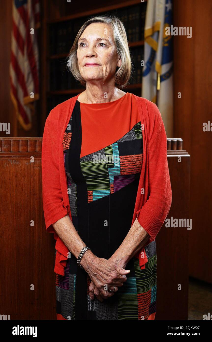 Rédactions hi-res stock photography and images - Alamy