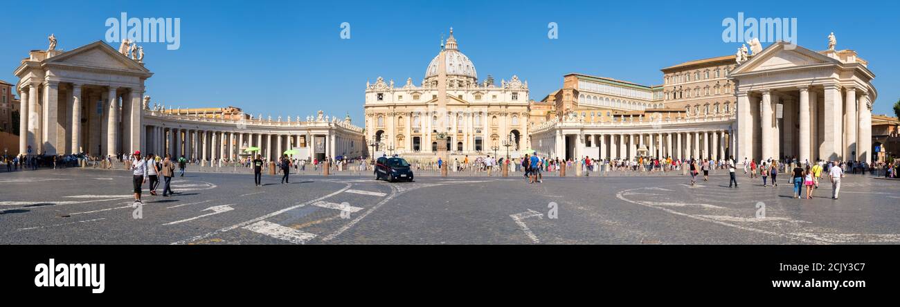 Very high resolution panoramic view of the Vatican City and Saint Peter Basilica Stock Photo - Alamy