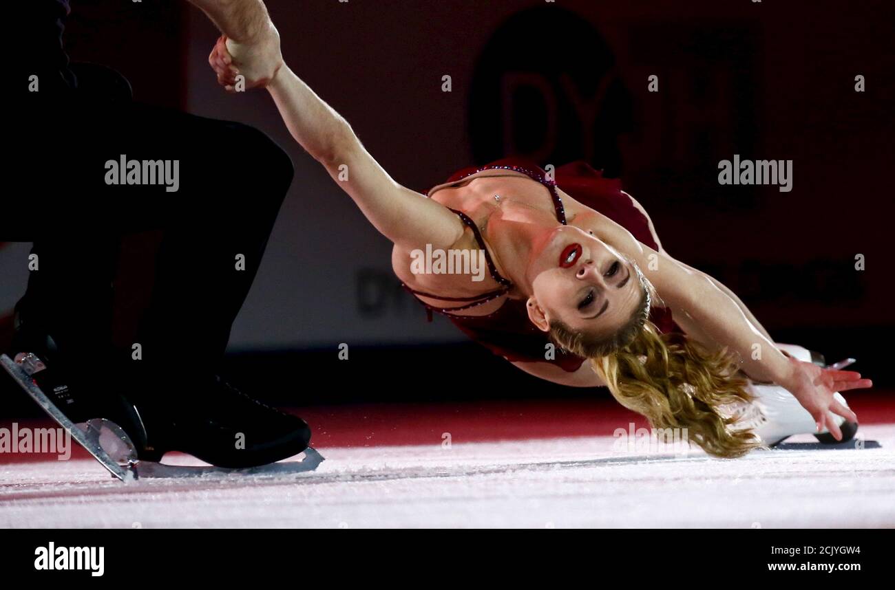 Tarah kayne hi-res stock photography and images - Alamy