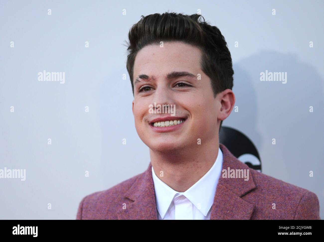 Singer charlie puth hi-res stock photography and images - Alamy
