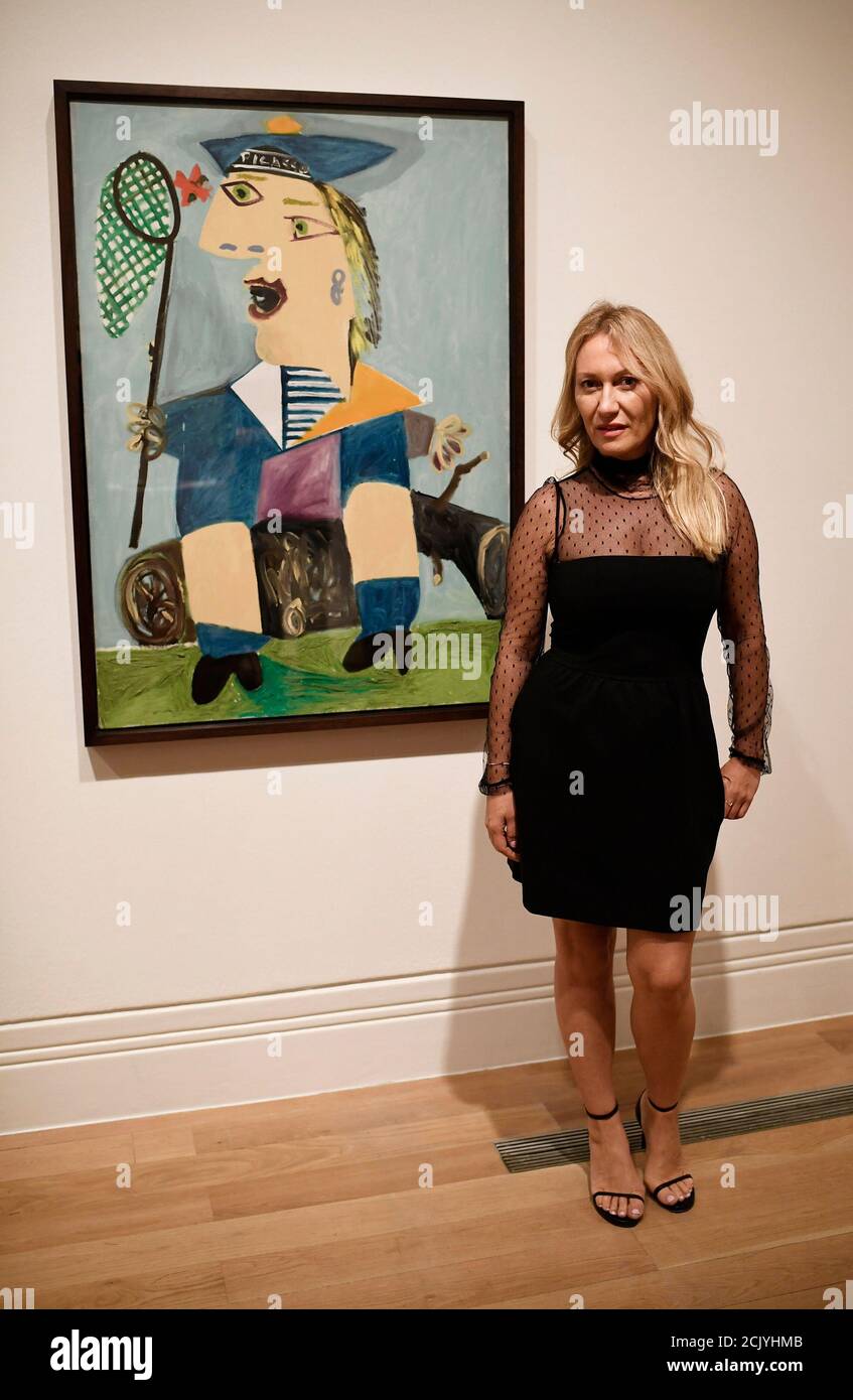 At the national portrait gallery in london hi-res stock photography and ...