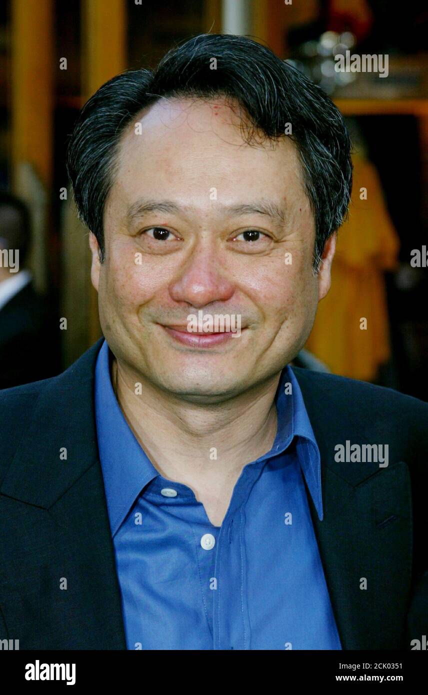 Hulk 2003 ang lee hi-res stock photography and images - Alamy