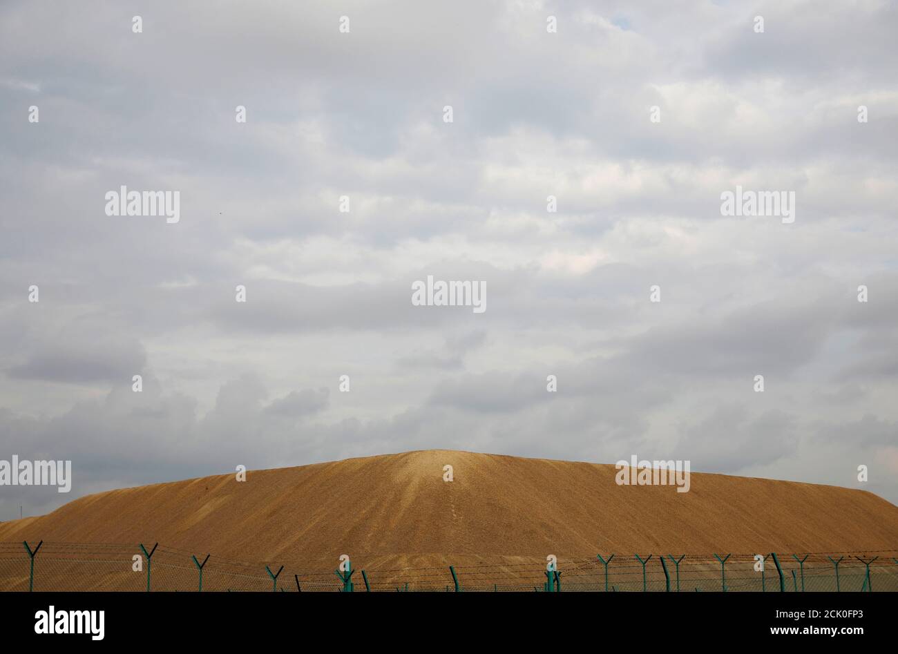 Sand Stockpile High Resolution Stock Photography and Images - Alamy