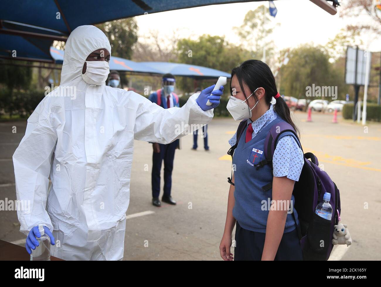 Harare, Zimbabwe. 15th Sep, 2020. A medical worker checks the ...