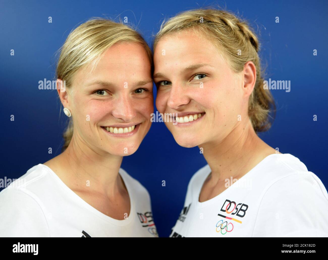 Anna and lisa hi-res stock photography and images - Alamy