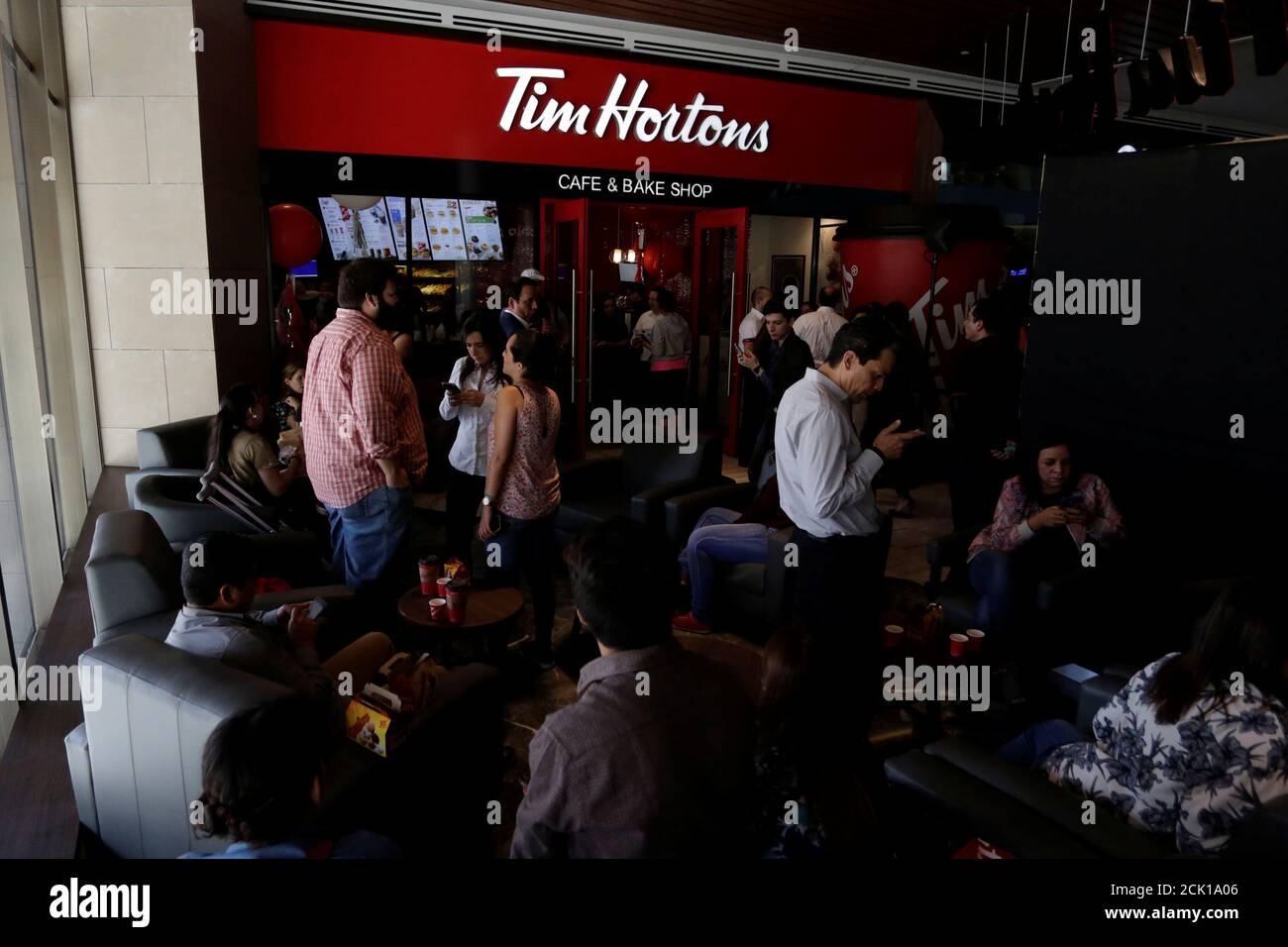 Customers tim hortons hi-res stock photography and images - Alamy