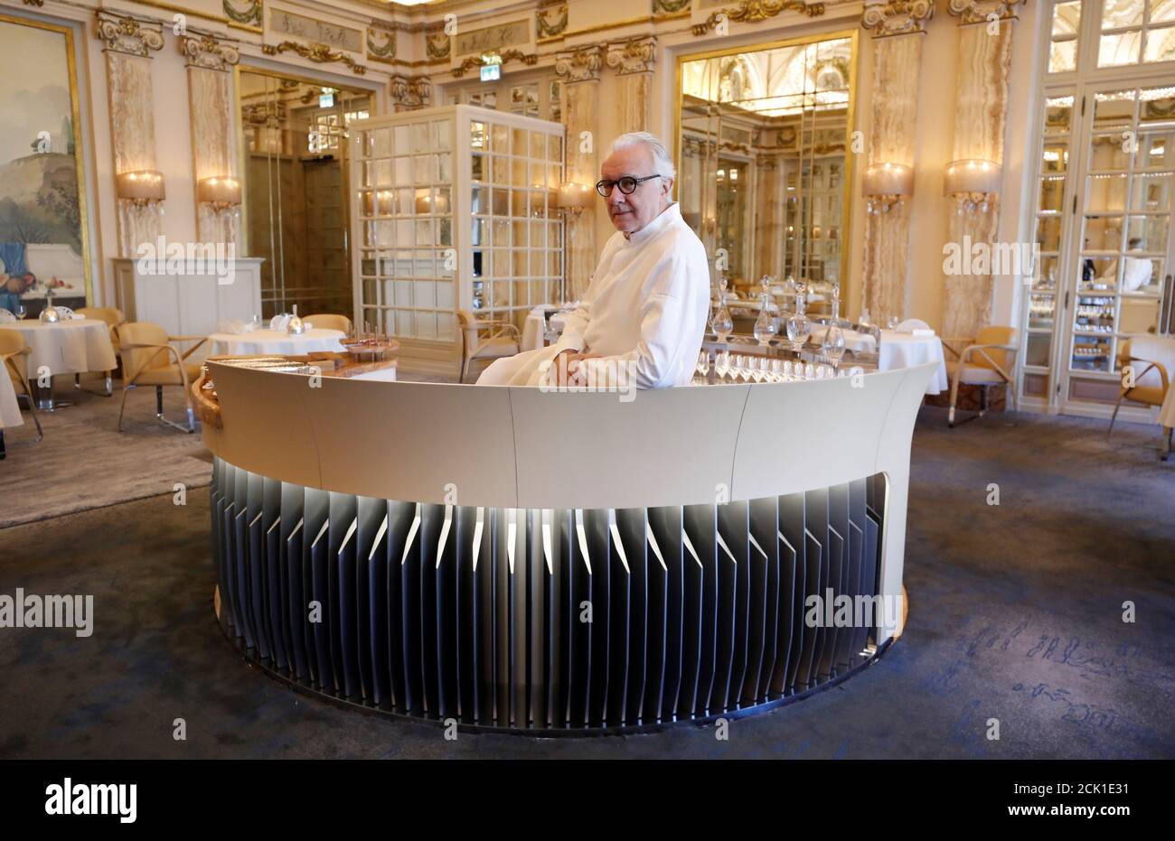 Le chef alain ducasse hi-res stock photography and images - Alamy