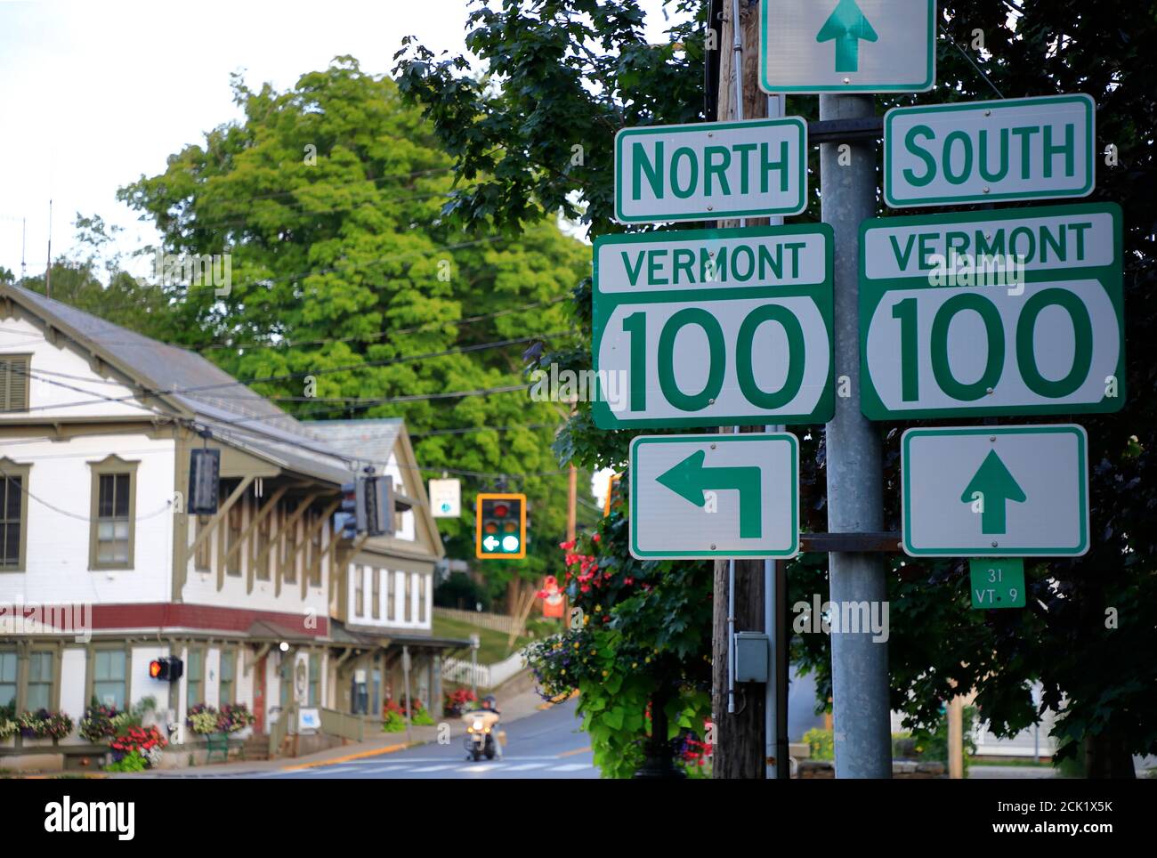 Route 100 vermont hi-res stock photography and images - Alamy