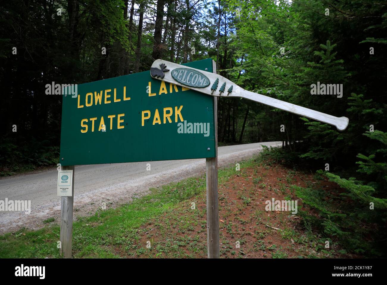 Lowell Lake State Park and a oar shape welcome sign marker board by the ...