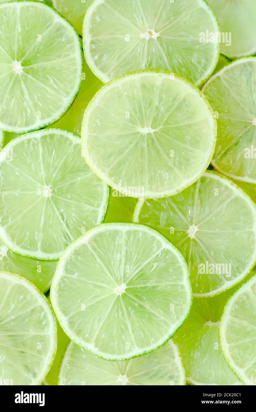 Lime slice background. Food concept. flat lay, top view Stock Photo - Alamy