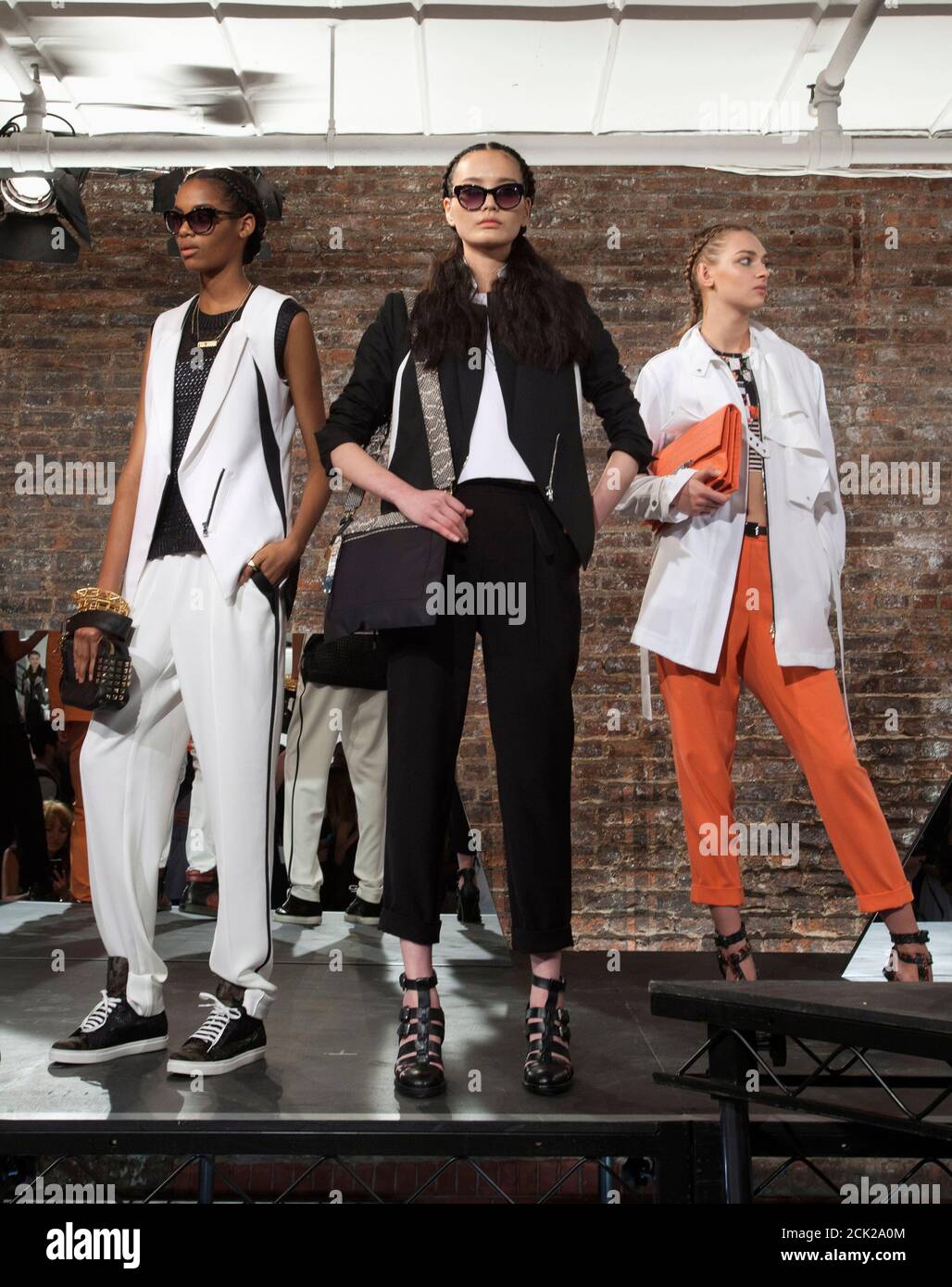 Kenneth cole models hi-res stock photography and images - Alamy