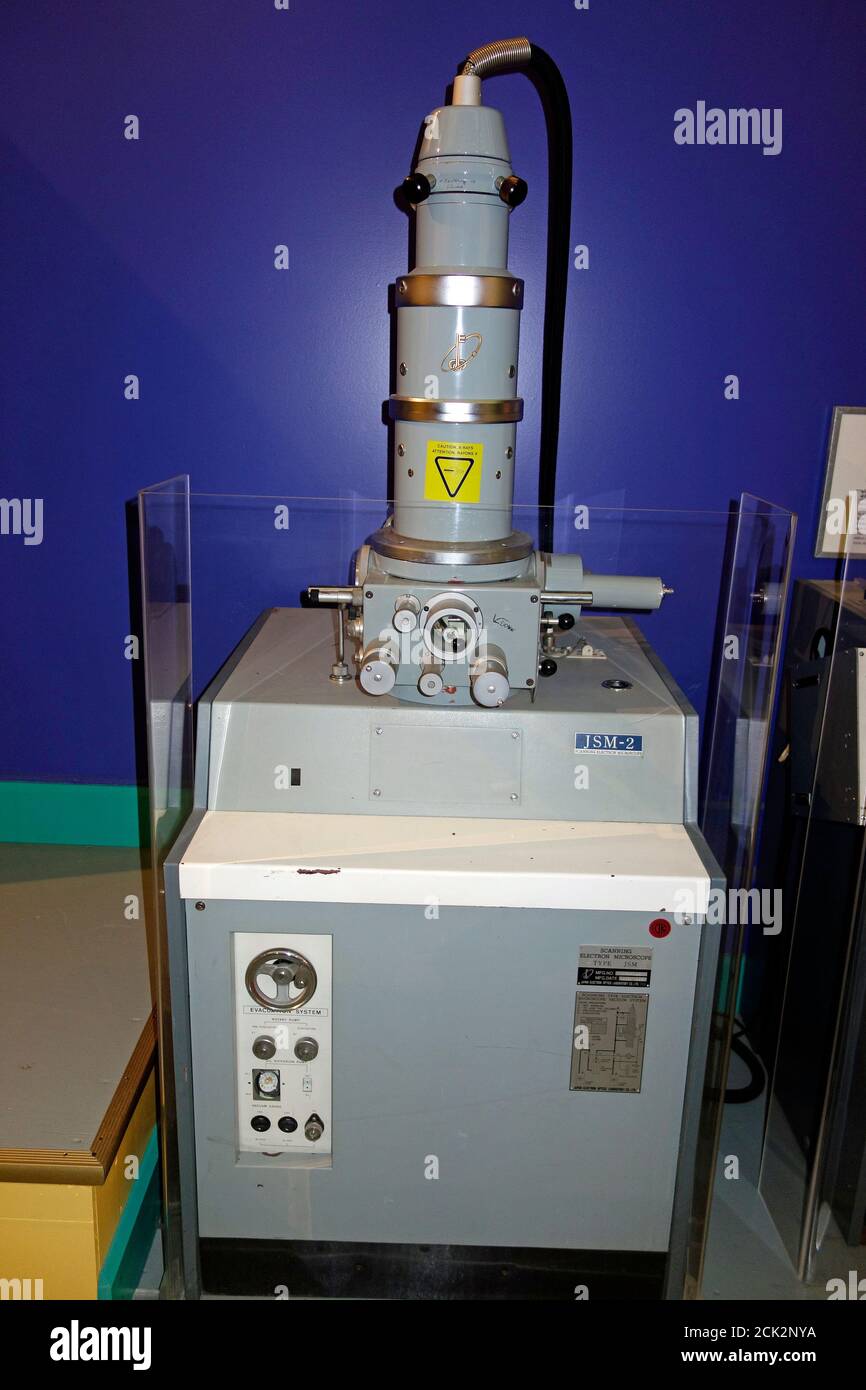 a scanning electron microscope Stock Photo - Alamy a scanning electron microscope Stock Photo - Alamy