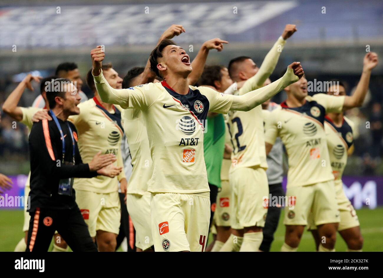 Cruz azul team hi-res stock photography and images - Alamy