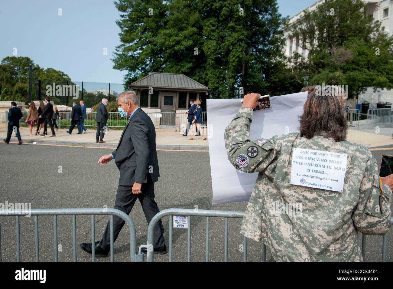 Burn pits army hi-res stock photography and images - Alamy