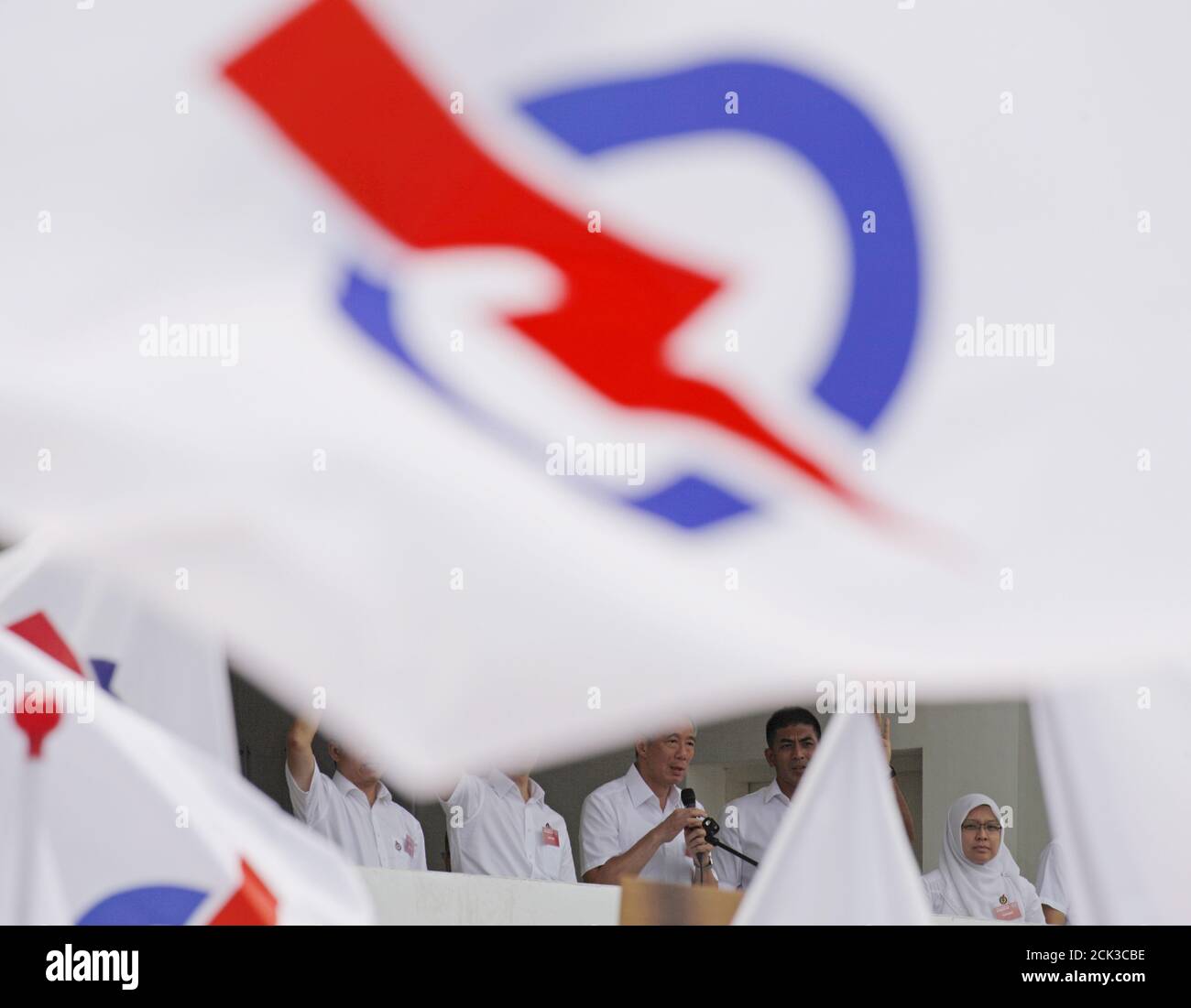 Singapore supporters hi-res stock photography and images - Alamy