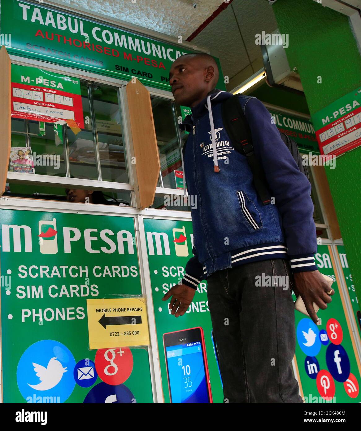 M pesa kenya hi-res stock photography and images - Alamy M pesa kenya hi-res stock photography and images - Alamy