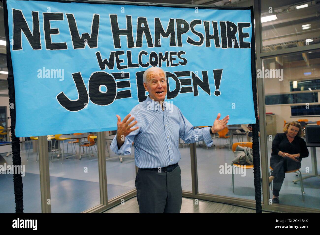 Joe biden campaign staff 2020 hi-res stock photography and images - Alamy