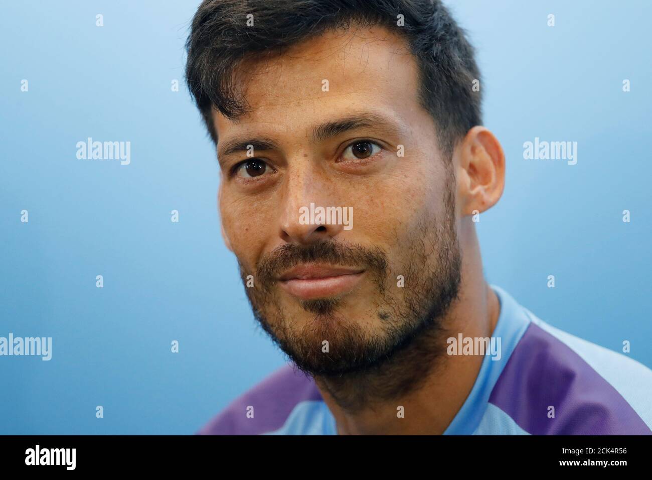 Captain headshot football hi-res stock photography and images - Alamy
