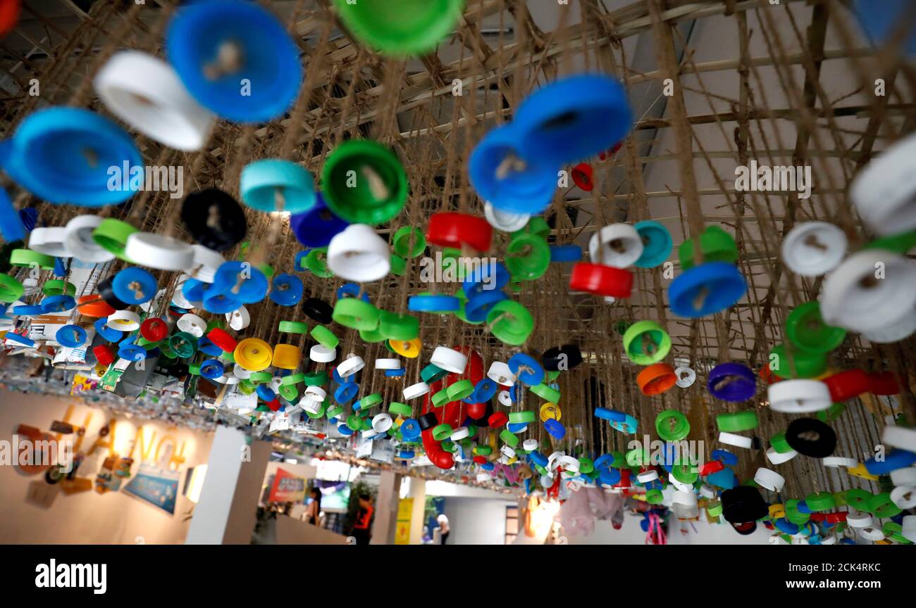 Hanging Art Installation High Resolution Stock Photography and Images ...