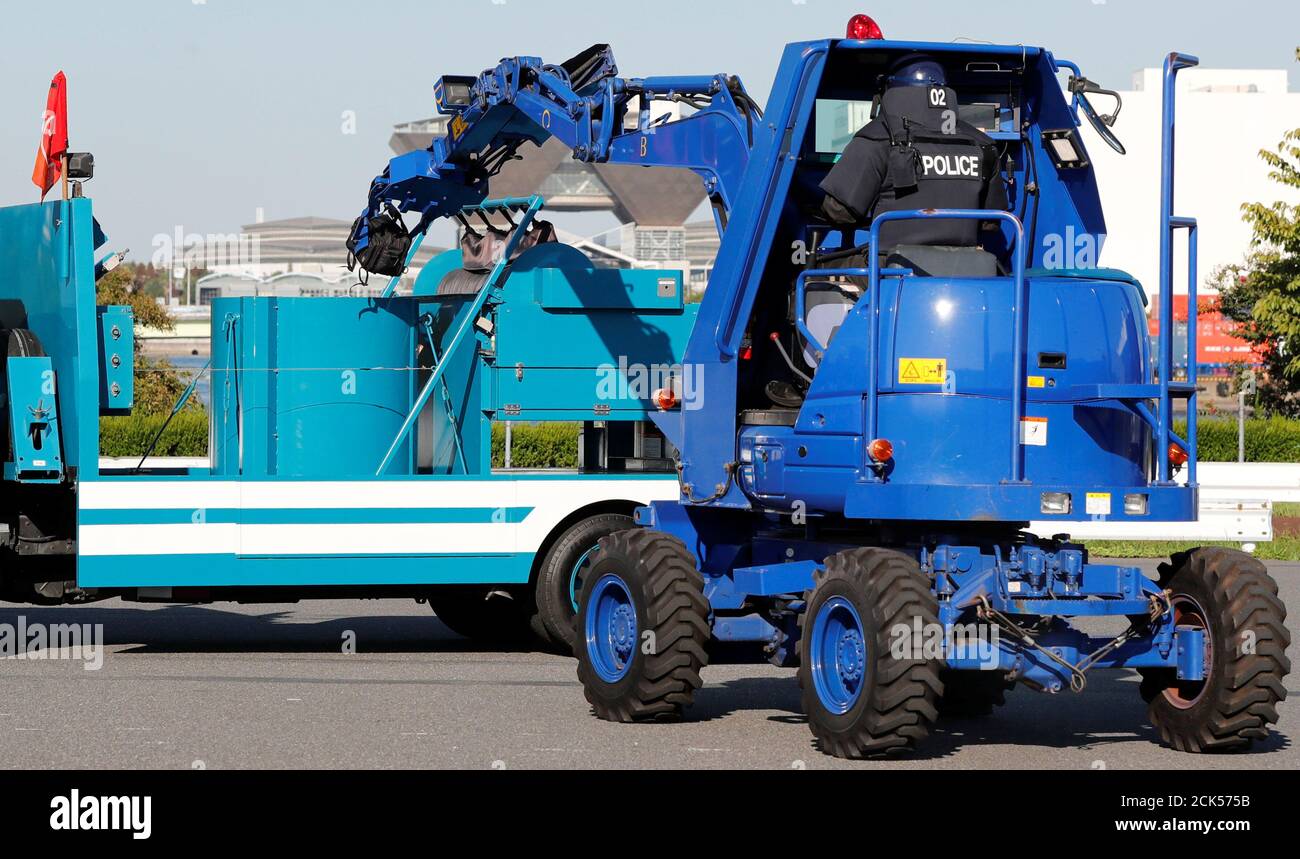 Explosive ordinance division hi-res stock photography and images - Alamy